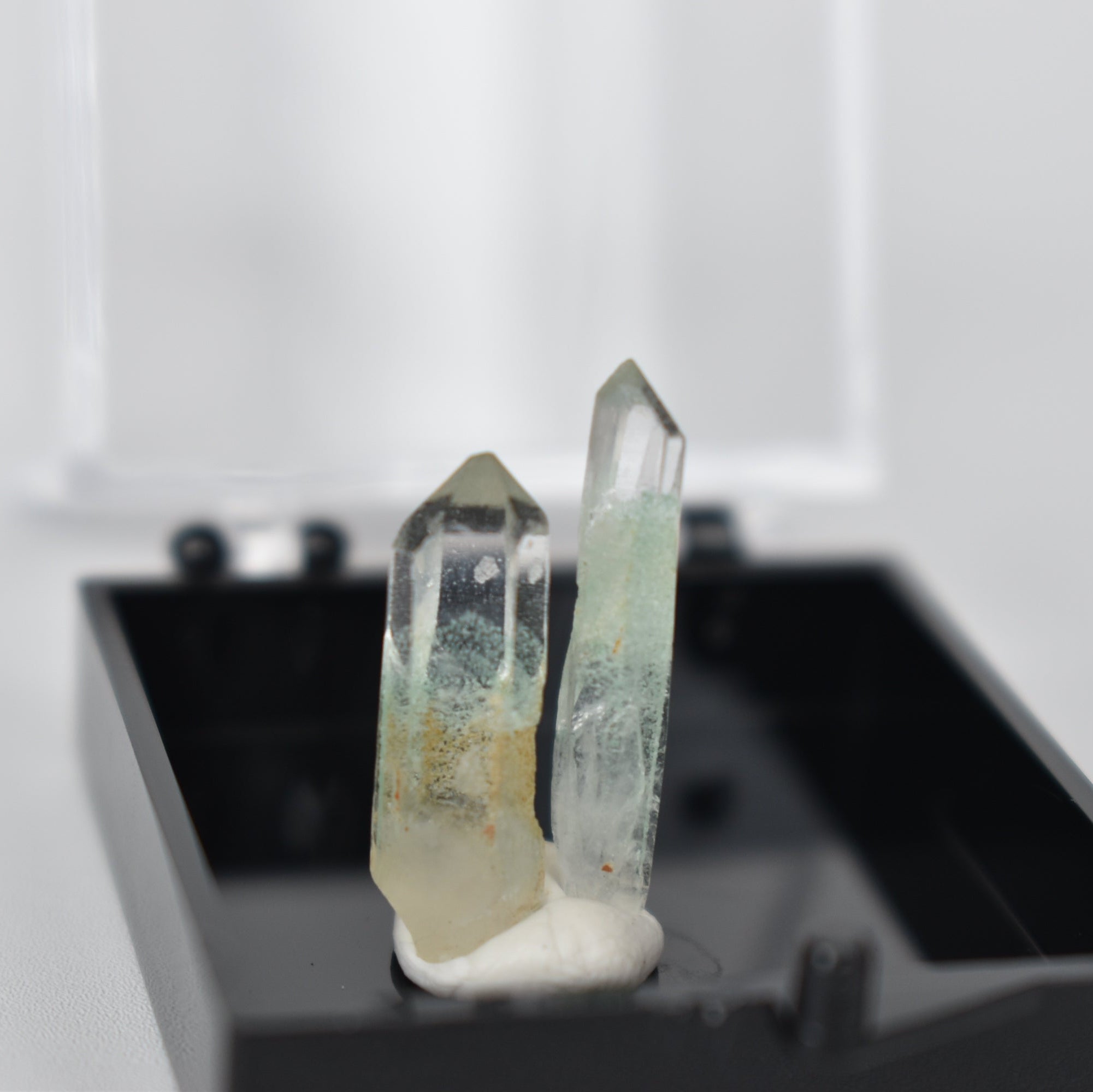 Emerald Phantom Quartz Specimen #2 | Rare Crystals & Healing Gemstones ...